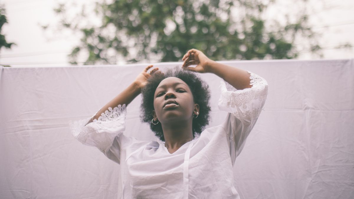 Comedian Elsa Majimbo on Fame, Making Enemies, & More - Coveteur ...