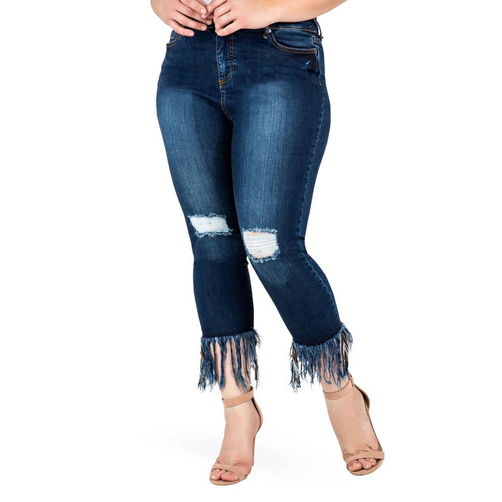 Shop Plus-Size Fringe Jeans to Embrace Fall’s Denim Trend - Coveteur ...