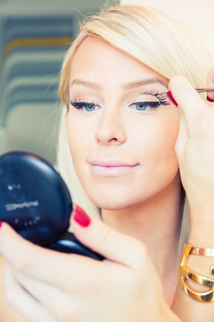 Gigi Gorgeous Makeup Tutorial | Saubhaya Makeup