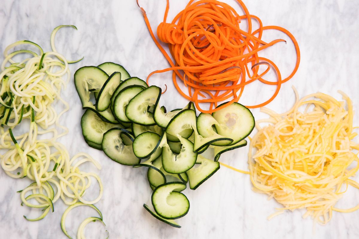 Everything You Can Use Your Spiralizer For and How to Use It - Coveteur ...