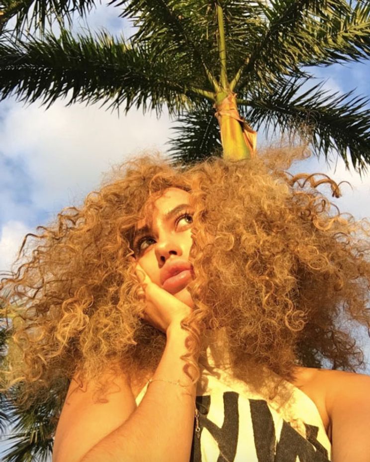 Tumblr Blonde Wavy Hair