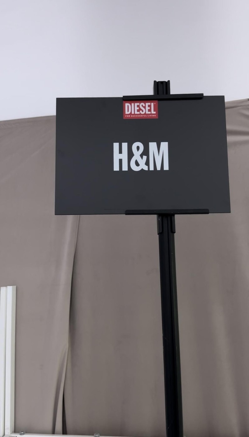 Dmetry Star Models Midas Monterey Park, CA Last Updated January 2025