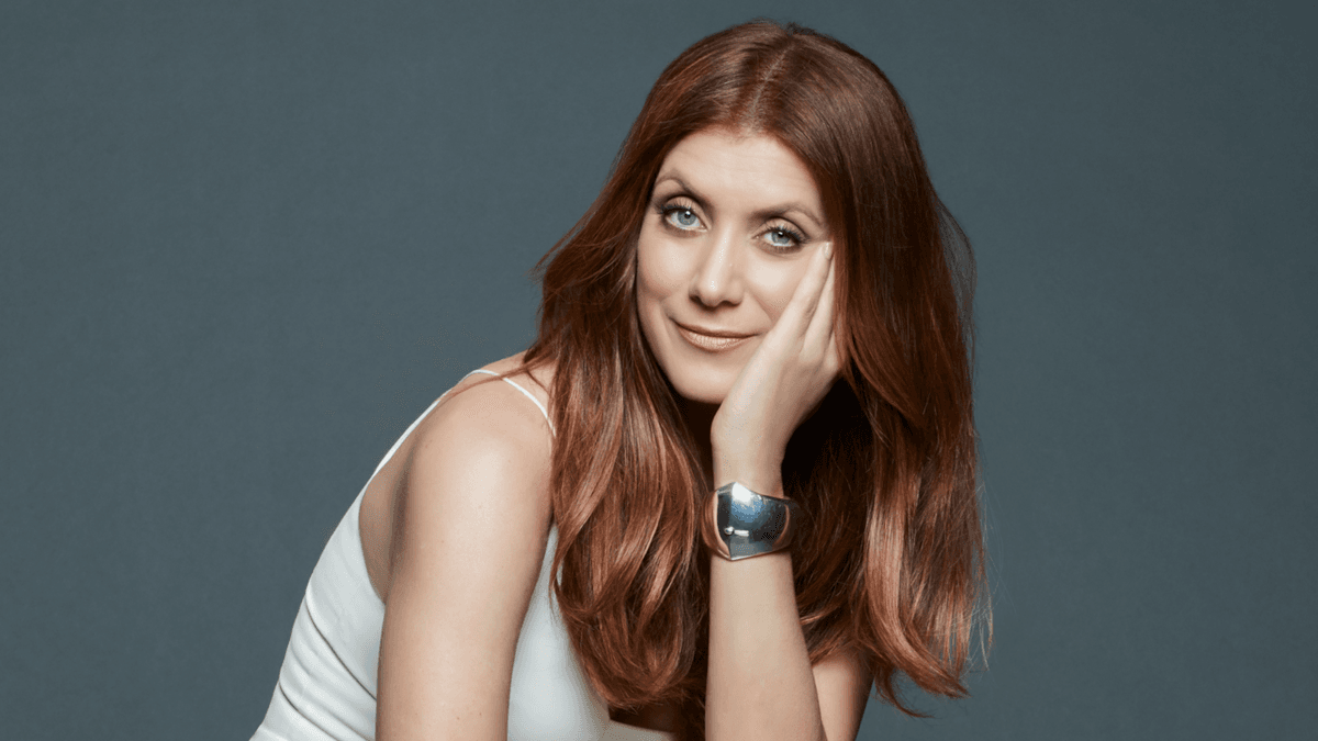 Kate Walsh on Aging in Hollywood & Beauty Standards - Coveteur: Inside ...