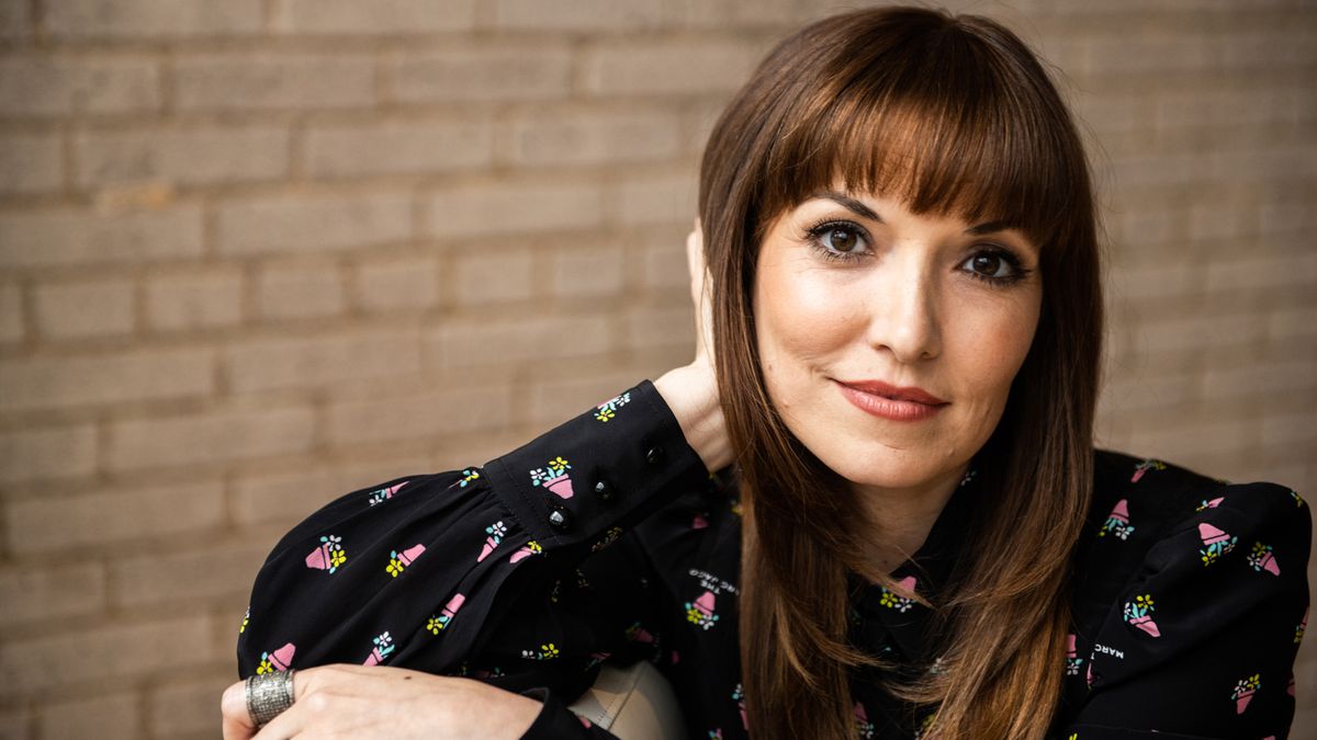 Lorene Scafaria Talks Directing Hustlers and More - Coveteur: Inside ...