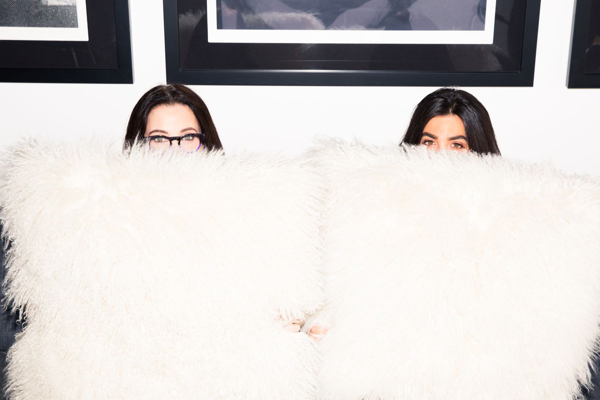 Madison and Lisa Blank on Their Mother-Daughter Relationship - Coveteur ...