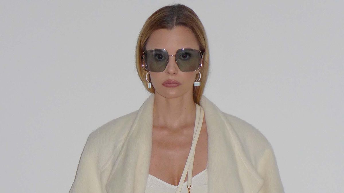 The Style Diaries of Elizabeth Sulcer - Coveteur: Inside Closets ...